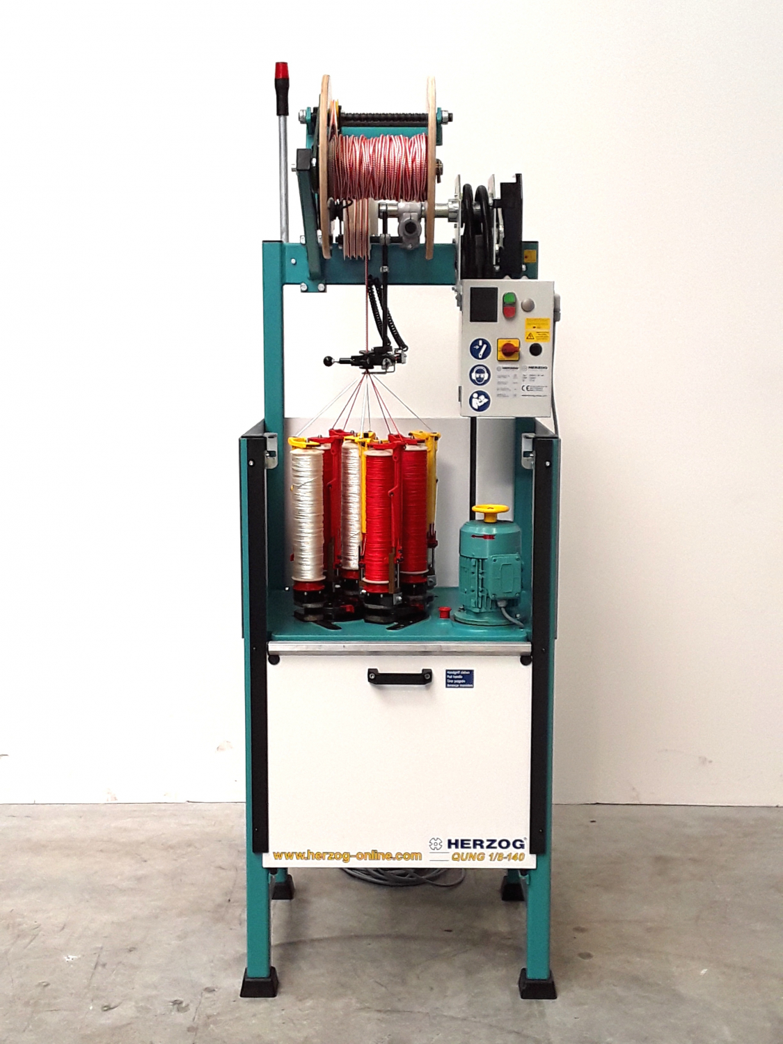 Machines available ex stock | Herzog Braiding Machines